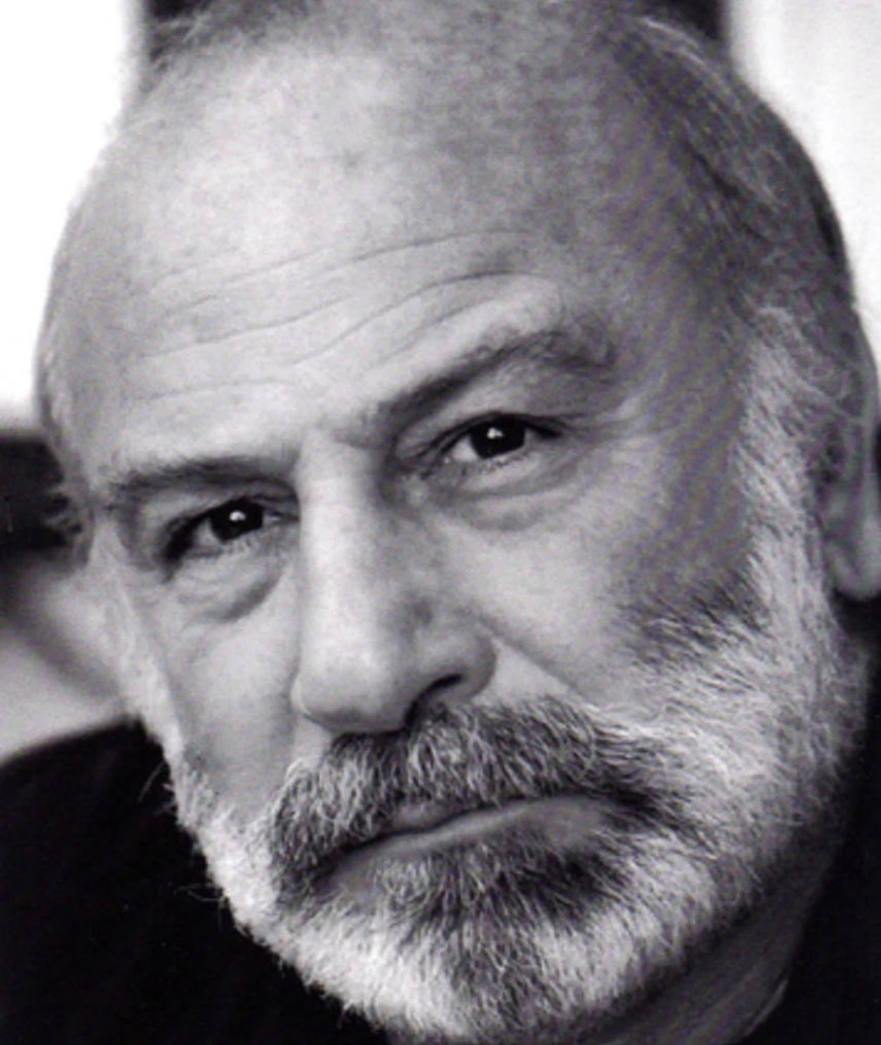 Triste: la star Lucio Allocca ha avuto un infarto e ora è in terapia ...