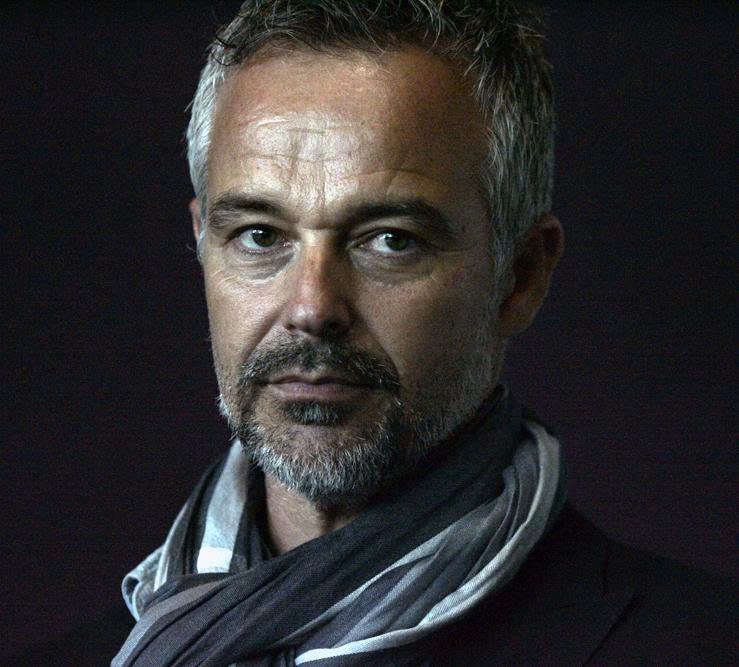Former actor Cameron Daddo suffers life-threatening blood vessel ...
